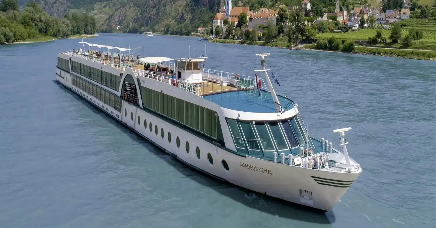 Donaukreuzfahrt mit Getränkepaket mit der MS Amadeus Royal 8-tägig