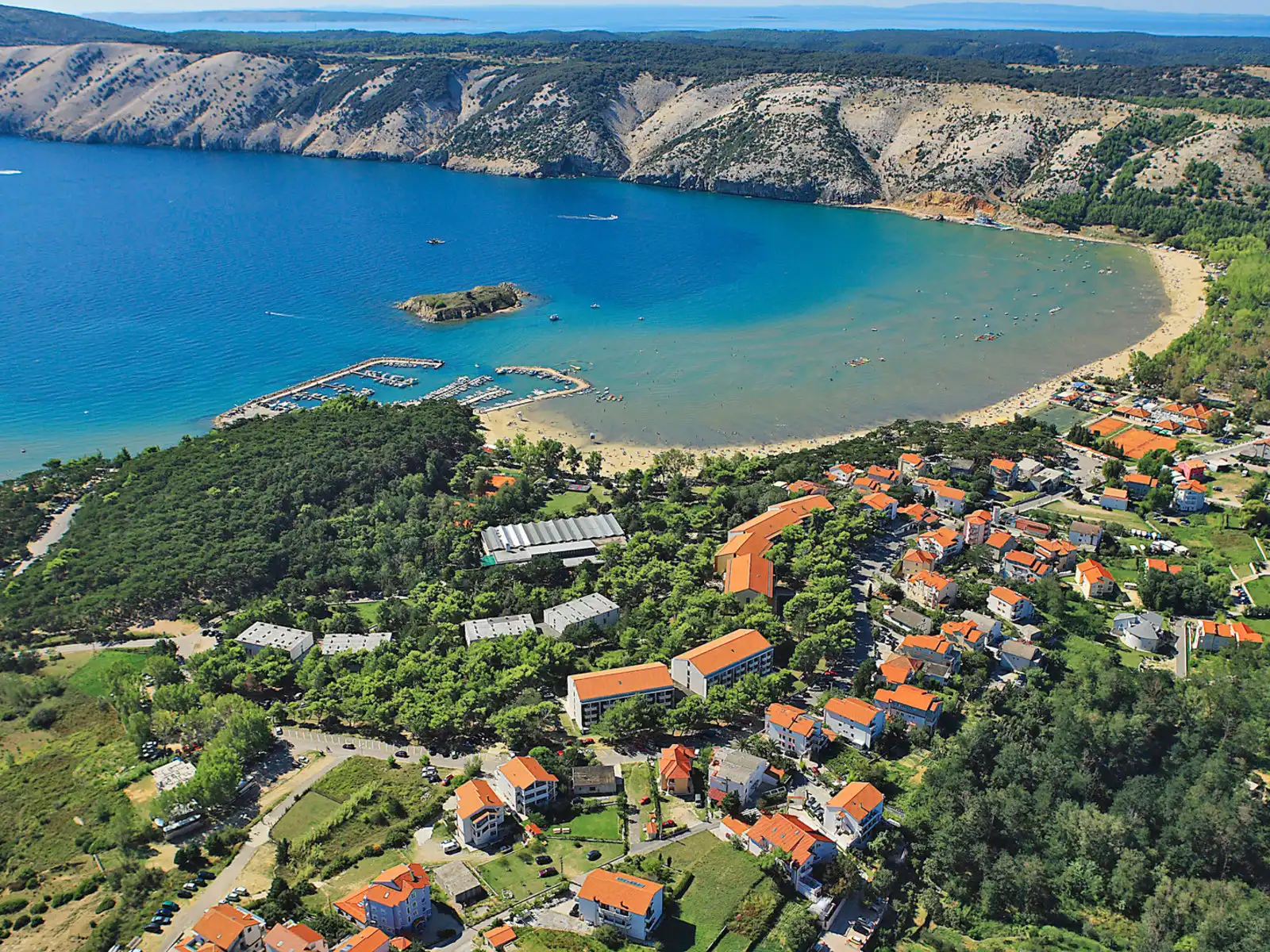 Kvarner Bucht -direkt am Sandstrand San Marino Sunny Resort by Valamar ...
